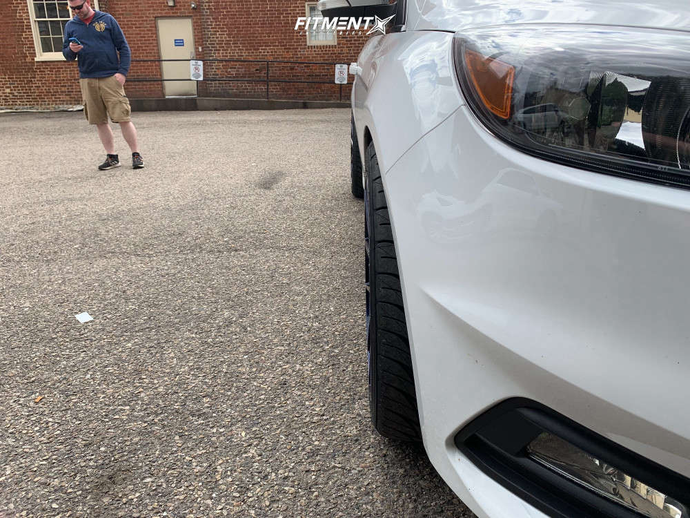 2017 Ford Focus ST with 18x8.5 Option Lab R716 and Federal 245x40 on ...