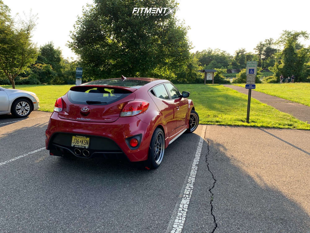 2015 Hyundai Veloster Turbo with 18x8.5 ESR SR11 and Continental 225x40 ...