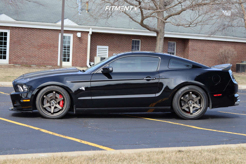 2013 Ford Mustang GT with 19x9.5 ESR Sr07 and Firestone 275x35 on ...