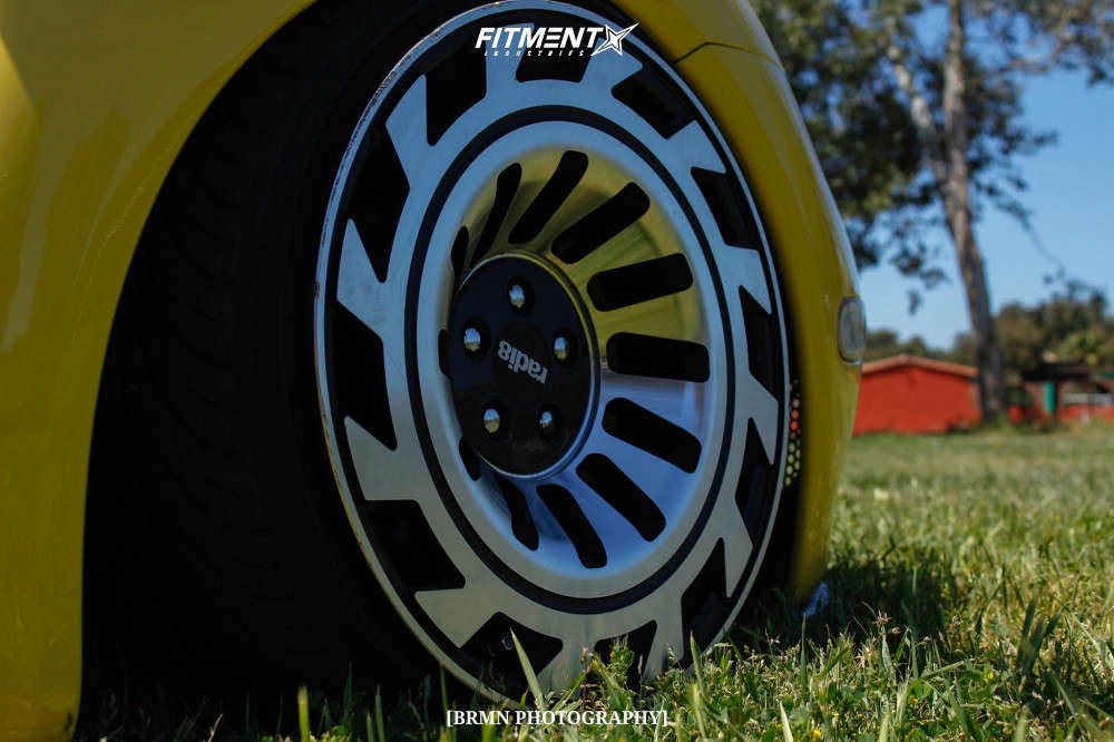 2002 Volkswagen Beetle Sport with 18x9.5 Radi8 R8t12 and Toyo Tires ...