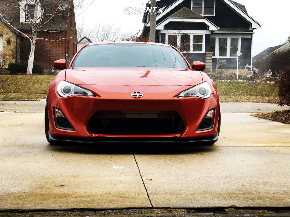 2013 Scion FR-S Base with 18x9.5 JNC Jnc004 and Federal 215x40 on ...