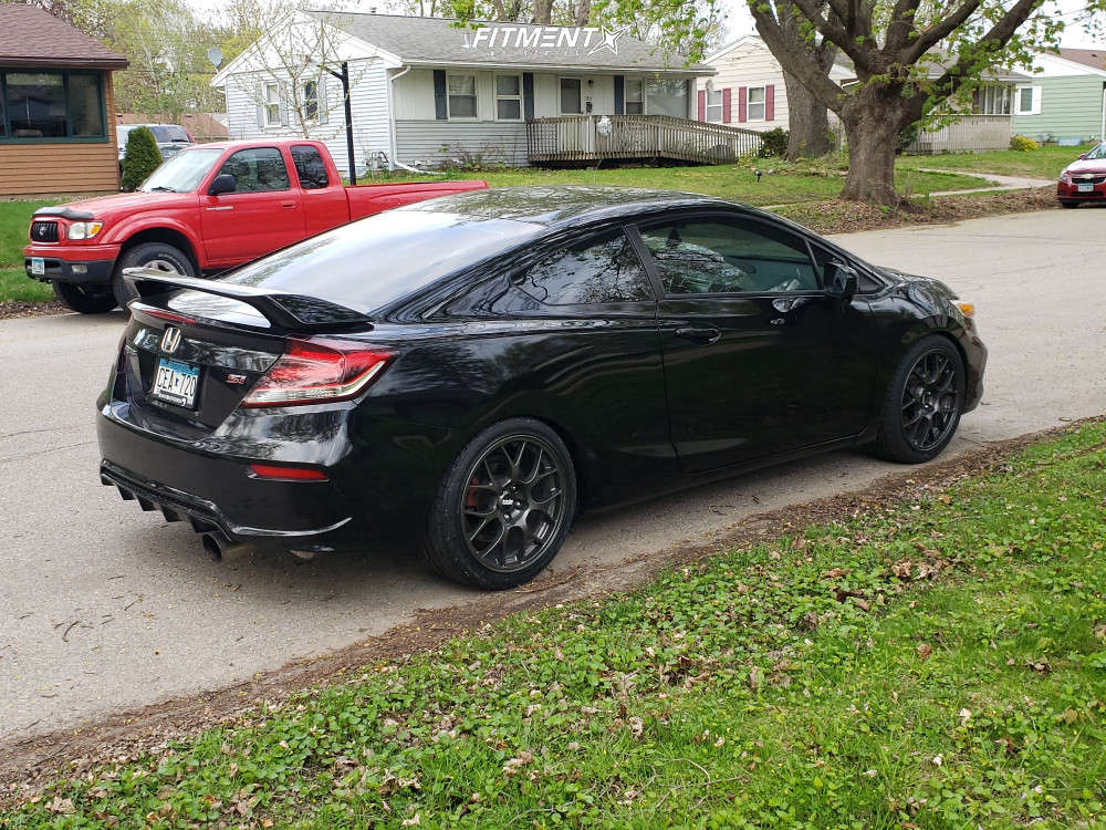 2015 Honda Civic Si with 18x8.5 BBS Rgr and Nitto 235x40 on Lowering ...