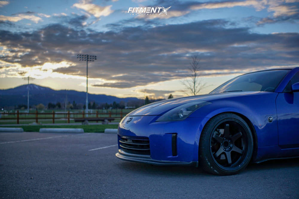 2006 Nissan 350Z Enthusiast with 18x9.5 Varrstoen Es2 and Federal ...