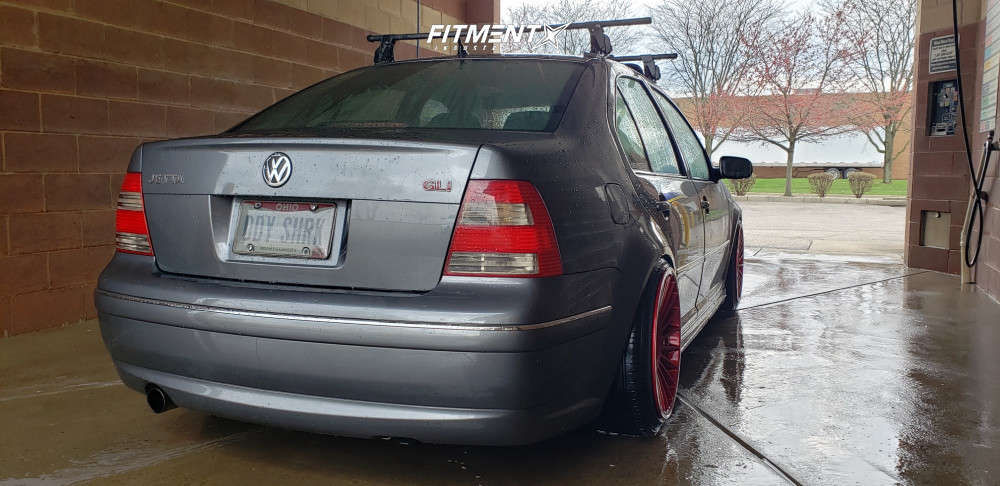 2005 Volkswagen Jetta GLI with 18x8.5 Rotiform Ind-t and Nankang 215x40 ...