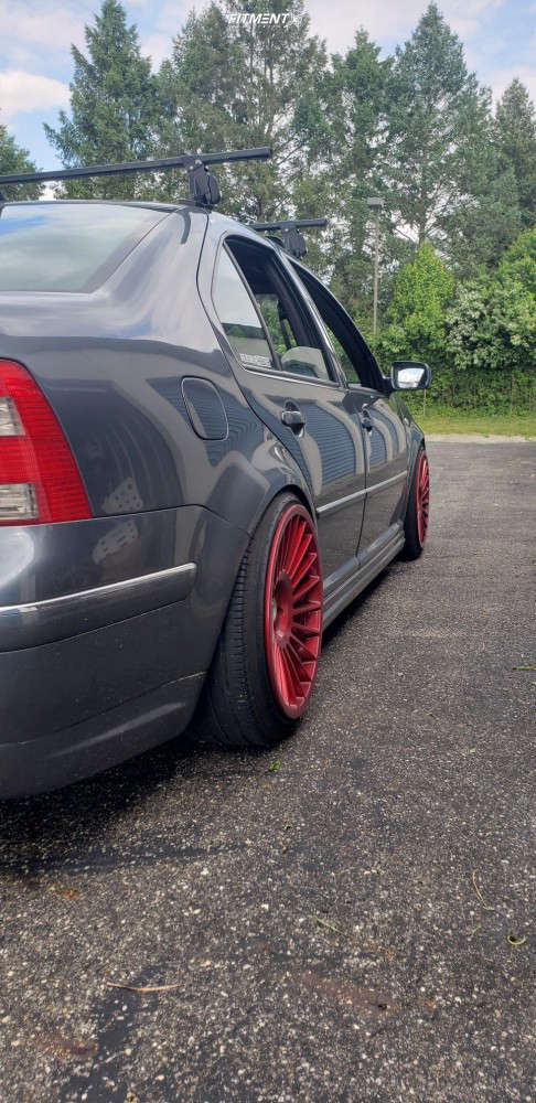 2005 Volkswagen Jetta GLI with 18x8.5 Rotiform Ind-t and Nankang 215x40 ...