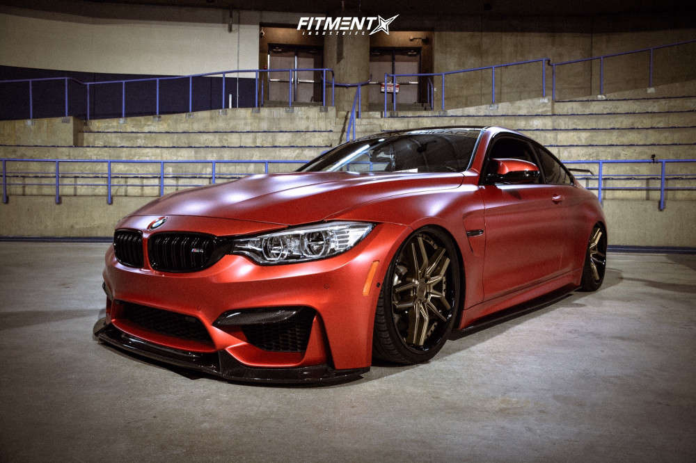 2016 BMW M4 Base with 20x9 Niche Methos and Toyo Tires 275x25 on Air ...