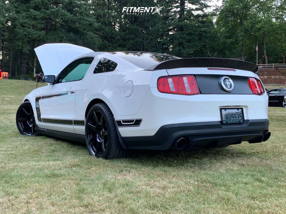 2012 Ford Mustang Boss 302 with 19x10 SVE R350 and Michelin 305x30 on ...