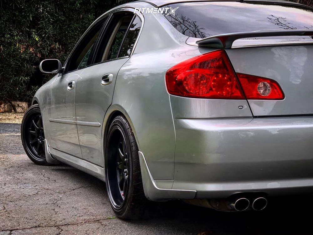 2005 INFINITI G35 Base with 18x9 Work Emotion Xd9 and Yokohama 225x40 ...