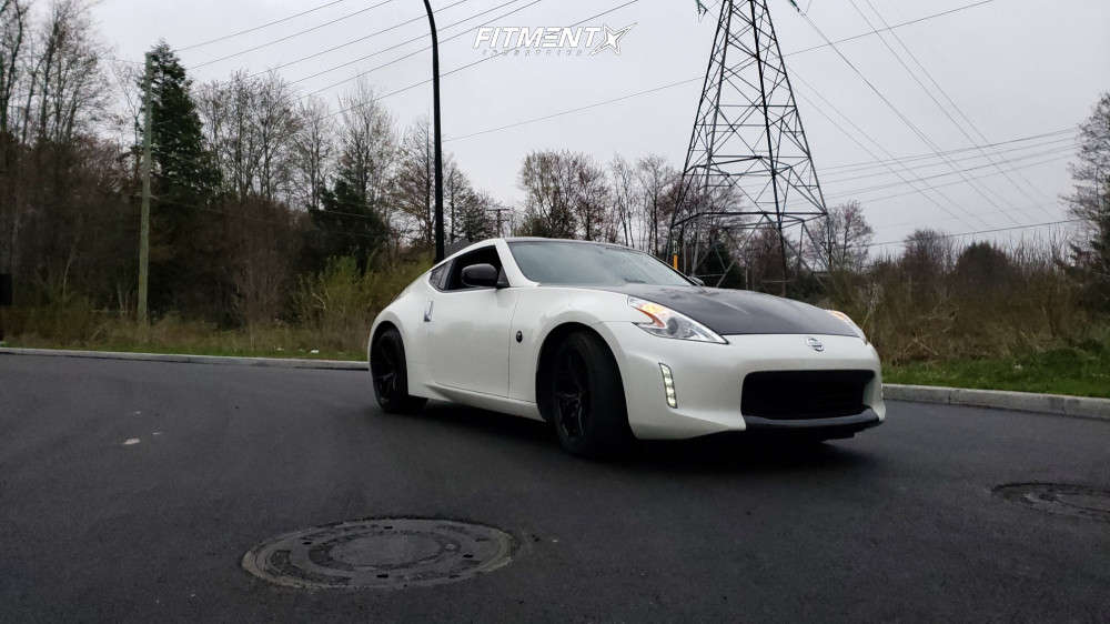 2017 Nissan 370Z Base with 18x9 Fast Wheels Fc04 and Yokohama 225x50 on ...