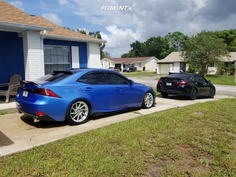 2016 Lexus IS200t Base with 18x8.5 F1R F29 and Federal 225x40 on ...