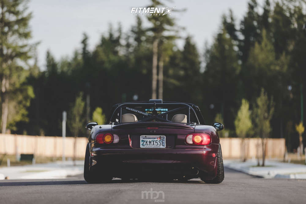 2000 Mazda MX-5 Miata Base with 16x9.5 Work Meister M1 3p and Federal ...