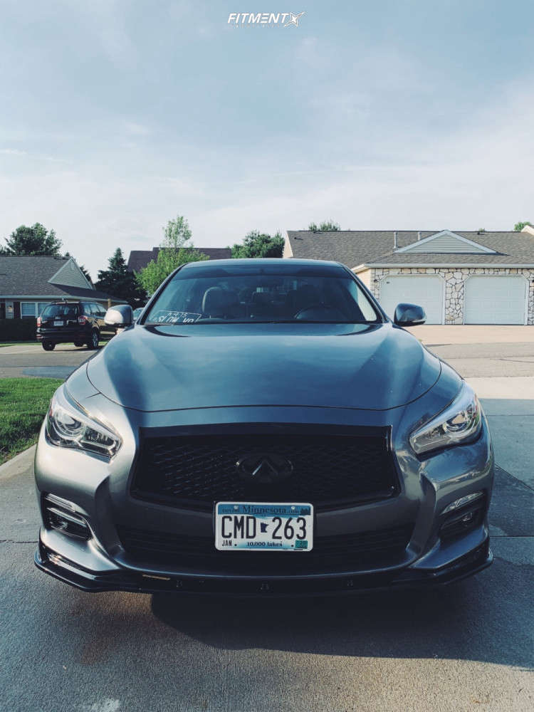 2015 INFINITI Q50 Base with 20x10 Niche Verona and General 255x35 on ...