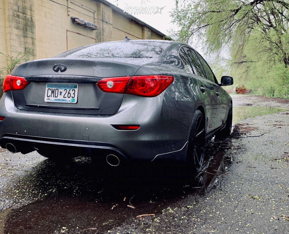 2015 INFINITI Q50 Base with 20x10 Niche Verona and General 255x35 on ...