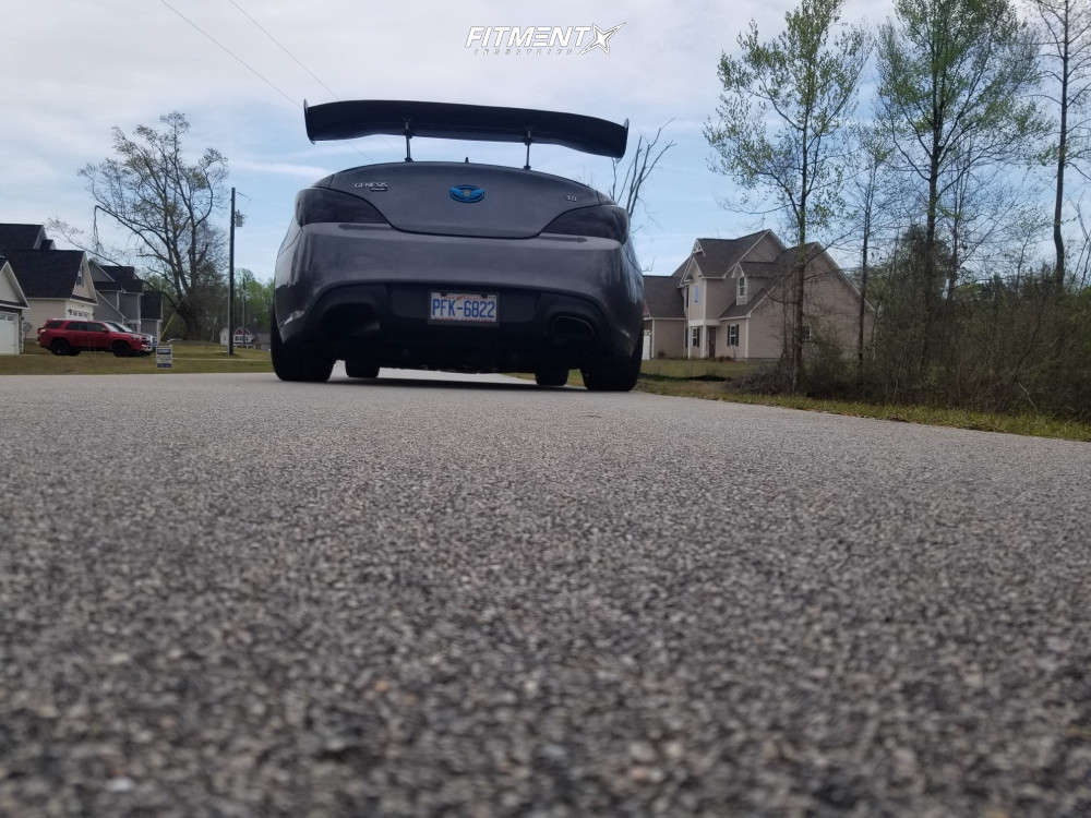 2016 Hyundai Genesis Coupe 3.8 GT with 18x9.5 Ambit Re83 and Nitto ...