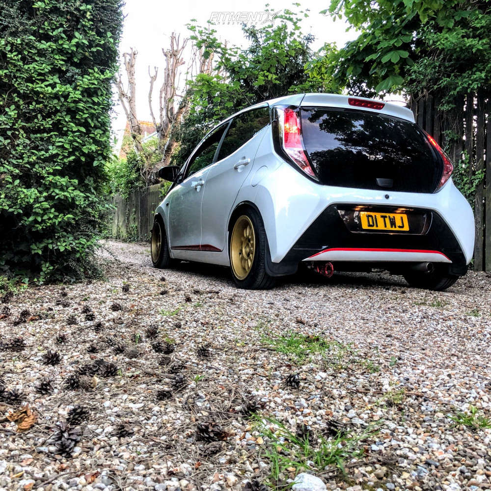 2017 Toyota Yaris Base with 15x7.5 MIM 2800 and Nankang 175x45 on ...