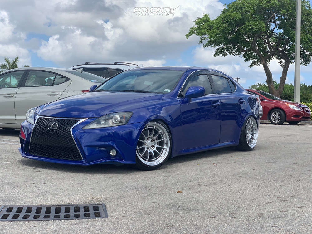 2008 Lexus IS250 4dr Sedan (2.5L 6cyl 6A) with 18x9.5 Enkei Nt03 and ...