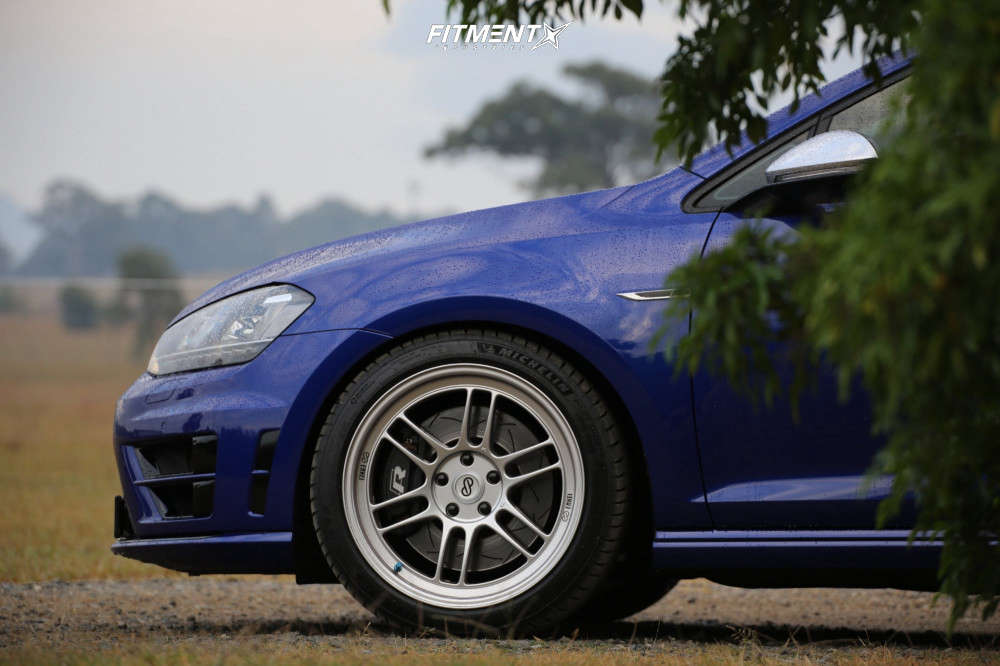 2017 Volkswagen Golf R Base with 18x9 Enkei RPF1 and Michelin 235x40 on ...
