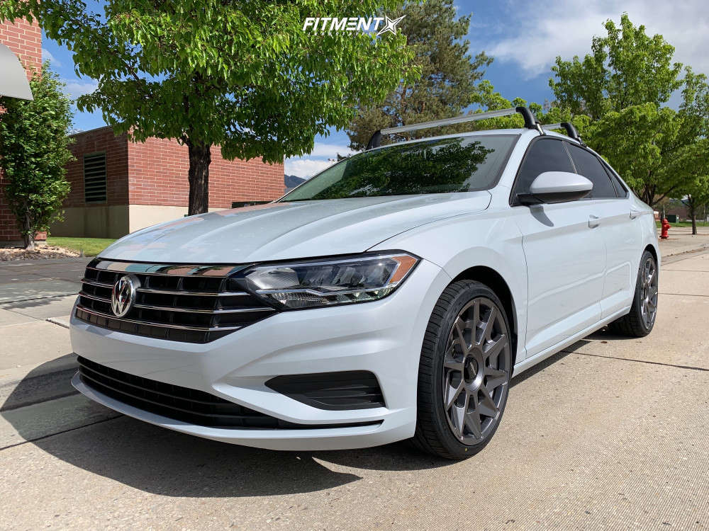 2019 Volkswagen Jetta S with 19x8.5 Rotiform CVT and Nitto 235x35 on ...