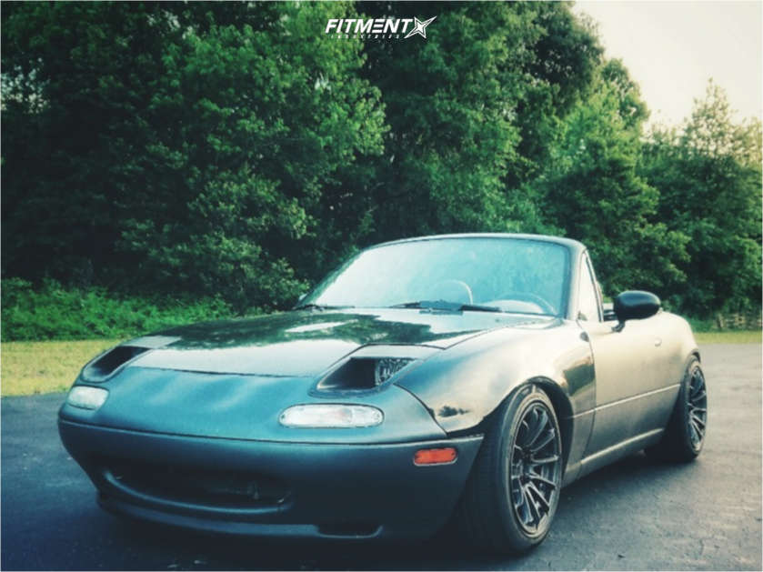1994 Mazda MX-5 Miata Base with 15x9 Konig Dial In and Hankook 205x45 ...