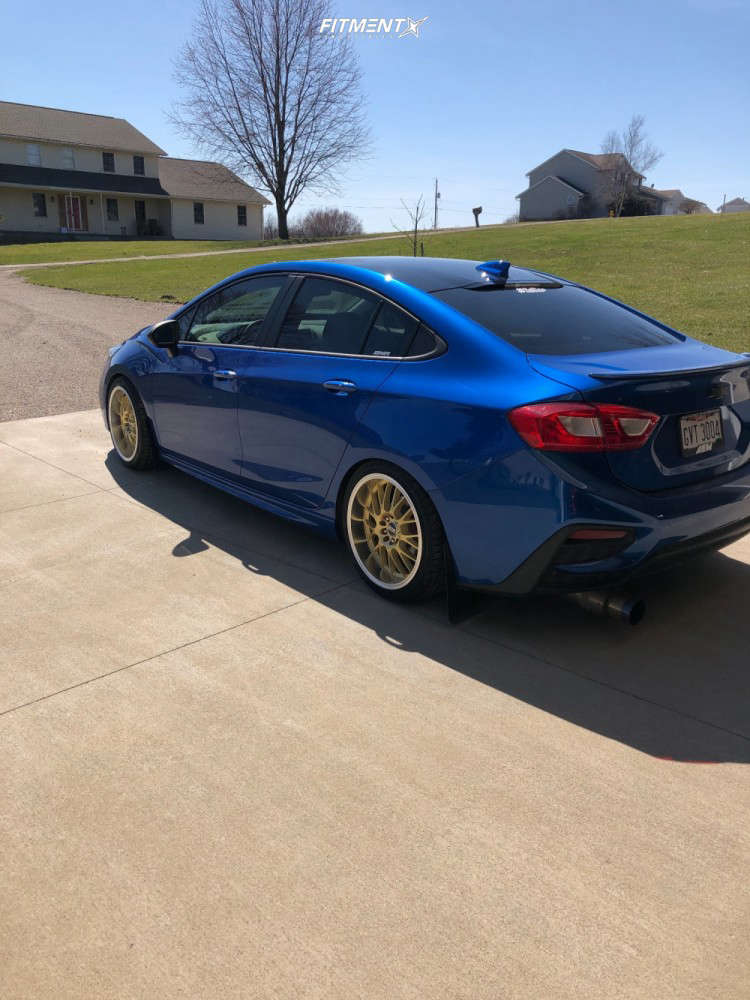 2016 Chevrolet Cruze LT with 18x8.5 STR 514 and Nitto 225x40 on ...