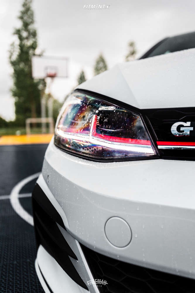 2018 Volkswagen GTI Autobahn with 19x8.5 Rotiform Rse and Hankook 215x35 on Air Suspension ...