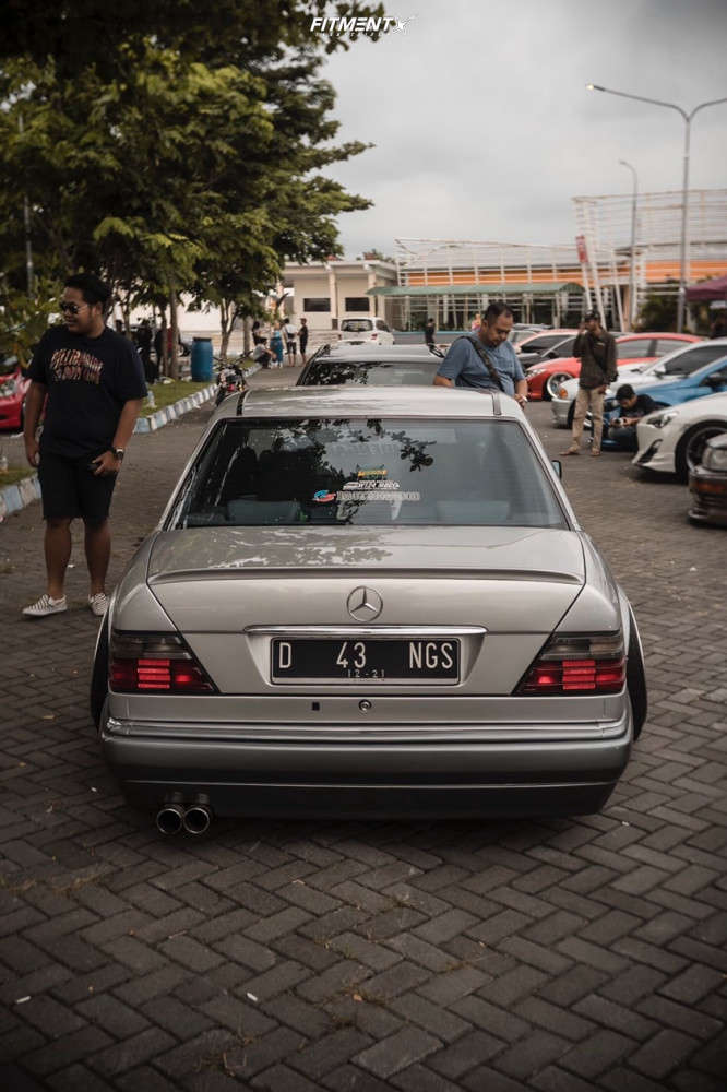1994 Mercedes-Benz E320 Base with 18x14 SSR Koenig and Achilles 305x30 ...