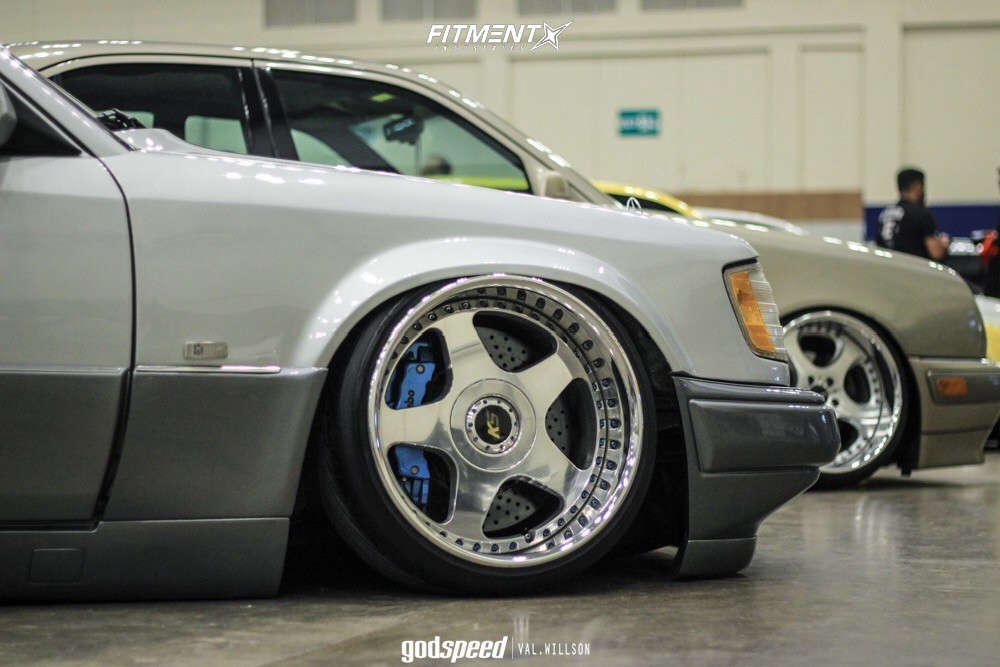 1994 Mercedes-Benz E320 Base with 18x14 SSR Koenig and Achilles 305x30 ...