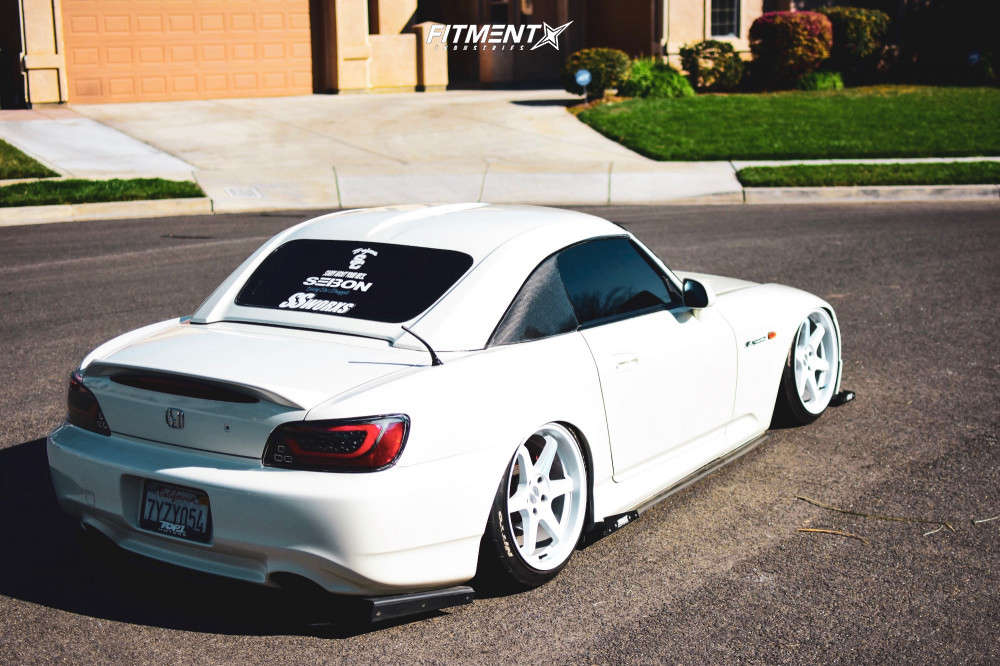 2005 Honda S2000 Base with 18x9.5 ESR Sr07 and Nitto 245x40 on Air ...