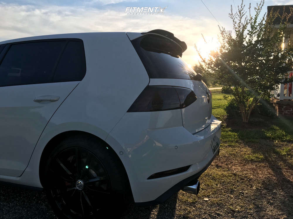 2018 Volkswagen GTI Autobahn with 18x8.5 Rotiform Blq and Pirelli ...