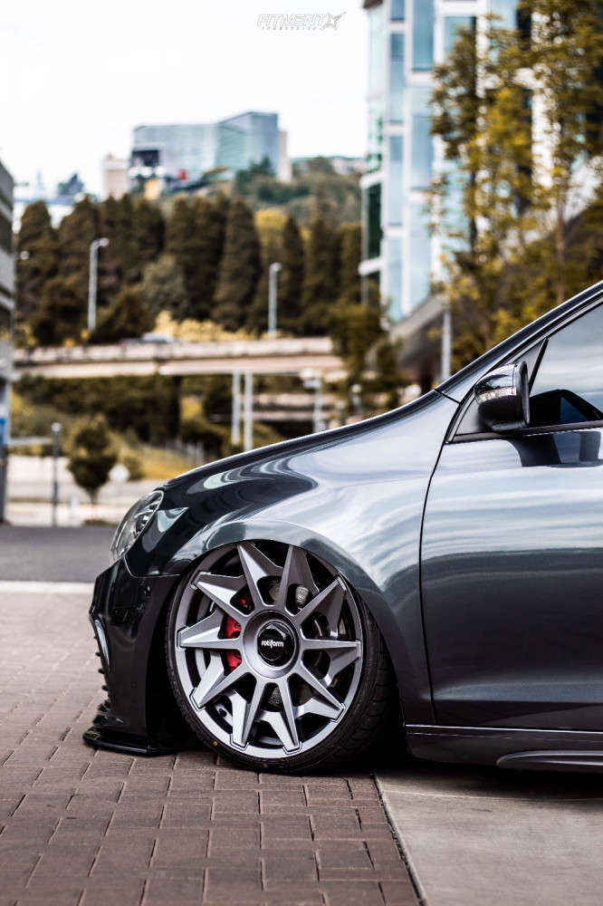 2013 Volkswagen GTI Base with 19x8.5 Rotiform Cvt and Achilles 225x35 ...