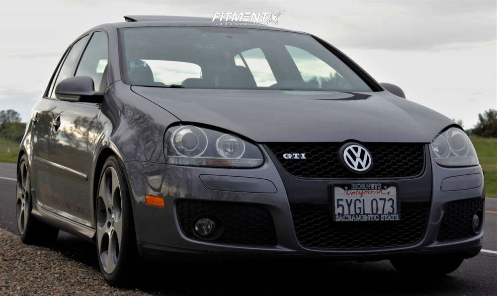 2007 Volkswagen GTI Base with 19x8.5 JNC Jnc026 and Federal 225x35 on ...