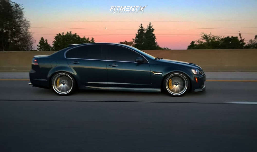 2009 Pontiac G8 GT with 20x9 Rohana Rc10 and Toyo Tires 245x35 on ...