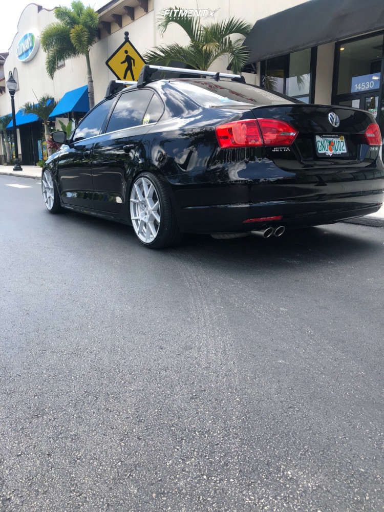2013 Volkswagen Jetta SE with 18x8.5 Rotiform Kps and Lionhart 215x45 ...