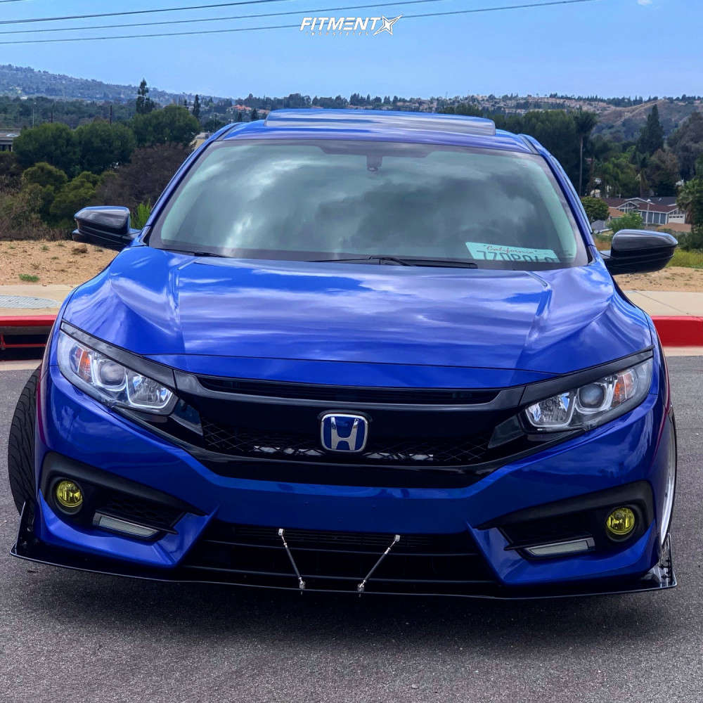 2017 Honda Civic EX with 18x9.5 ESR Sr01 and Federal 225x40 on ...