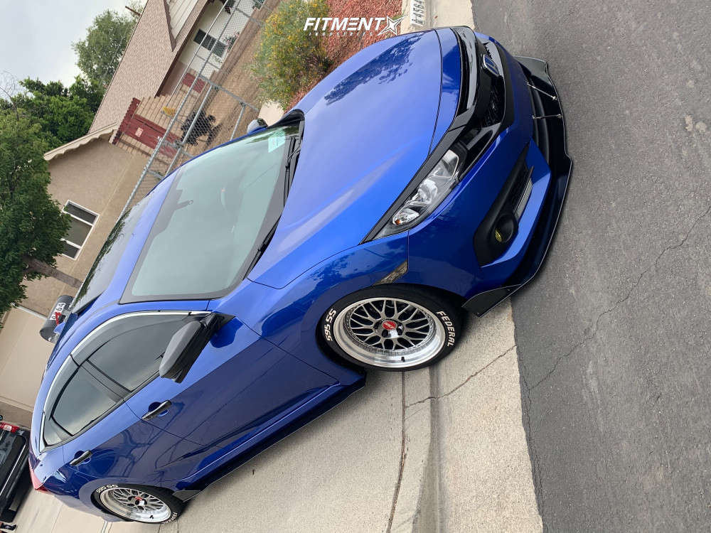 2017 Honda Civic EX with 18x9.5 ESR Sr01 and Federal 225x40 on ...