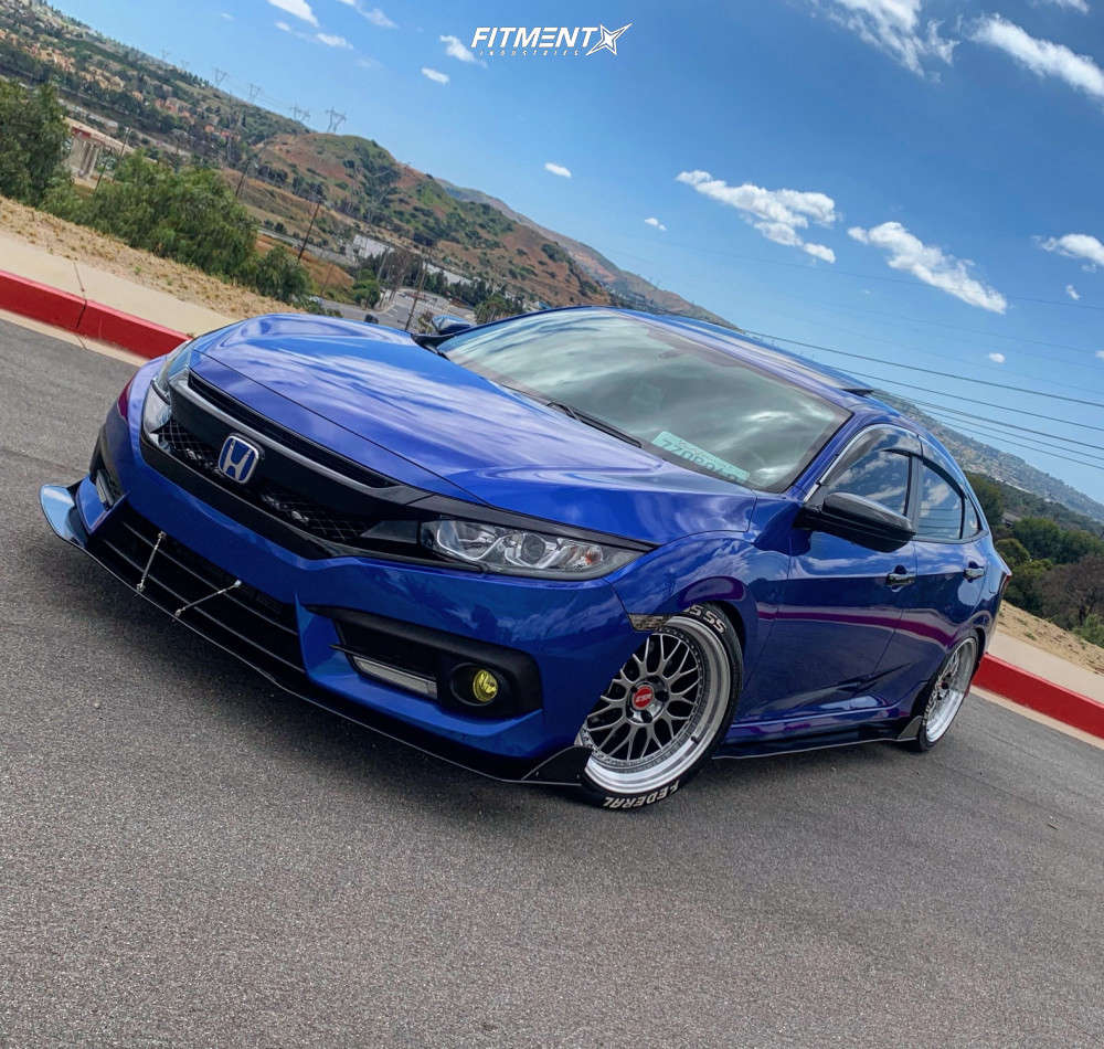 2017 Honda Civic EX with 18x9.5 ESR Sr01 and Federal 225x40 on ...