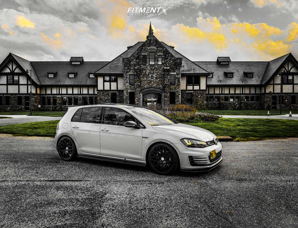 2017 Volkswagen GTI SE with 18x8.5 Rotiform Blq and Michelin 225x40 on ...