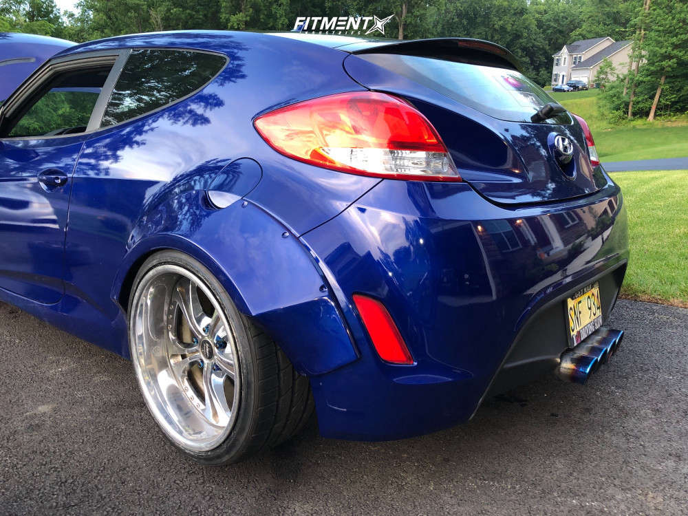2015 Hyundai Veloster Base with 18x10 Weds Cerberus Ii and Sumitomo ...