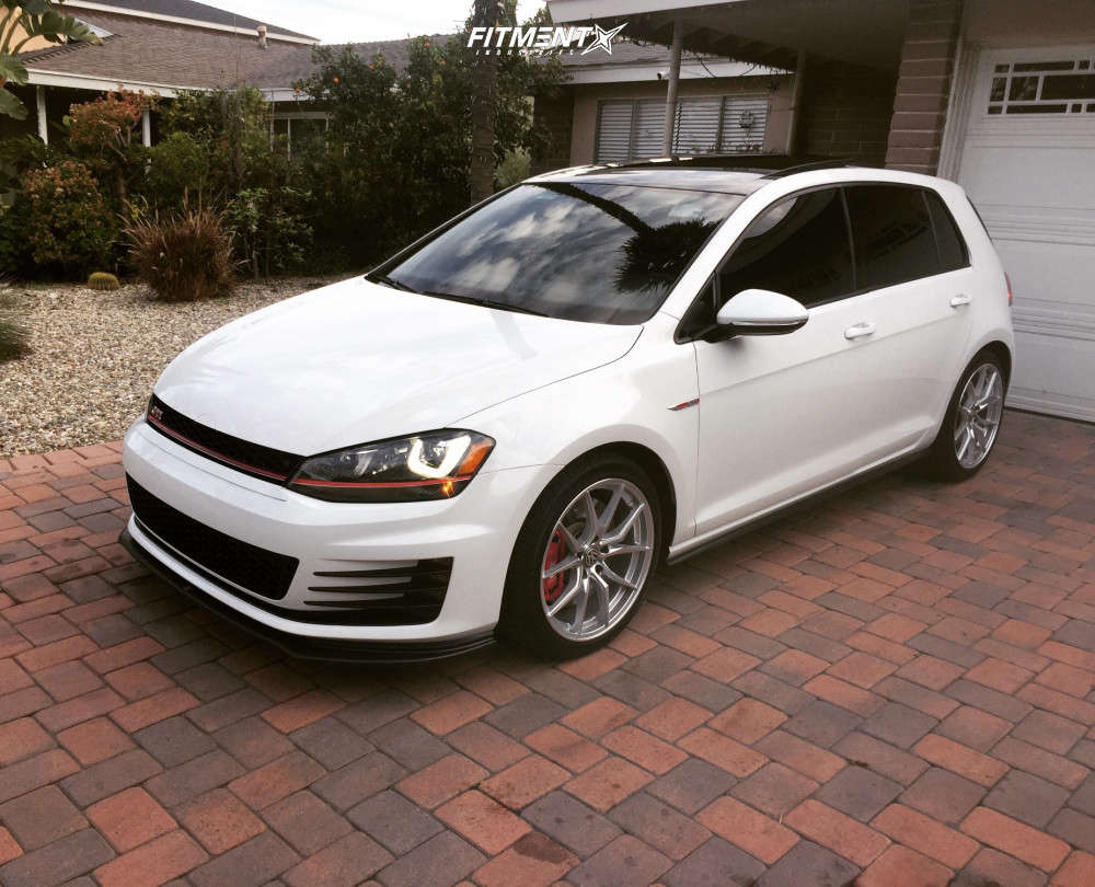 2017 Volkswagen GTI SE with 18x8 Advanti Racing Hybris and Kumho 225x40 ...