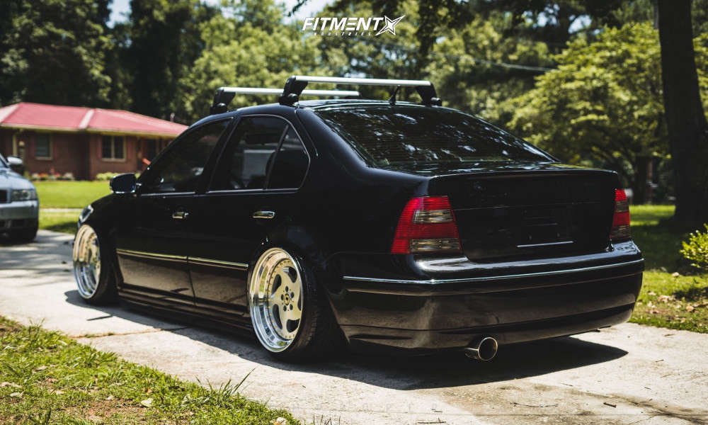 2004 Volkswagen Jetta GLI 1.8T 4dr Sedan (1.8L 4cyl Turbo 6M) with 18x9 ...