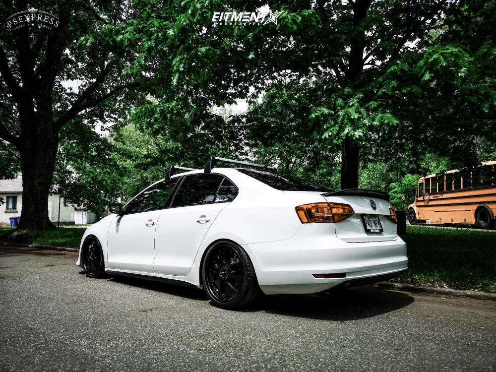 2015 Volkswagen Jetta Base with 18x8 Work Euroline and Firestone 215x35 ...