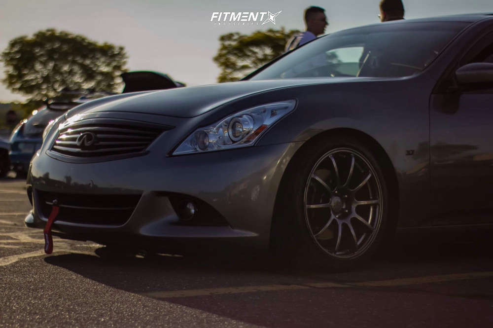 2015 INFINITI Q40 Base with 18x8.5 Rota G-force and Nankang 225x40 on ...