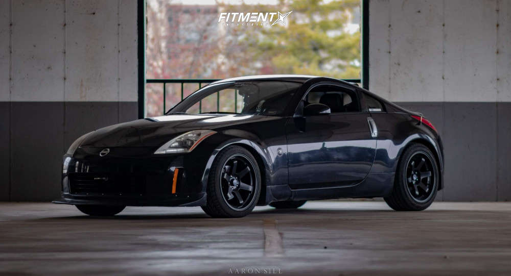 2004 Nissan 350Z Touring with 18x9.5 AVID1 AV6 and Achilles 265x35 on ...