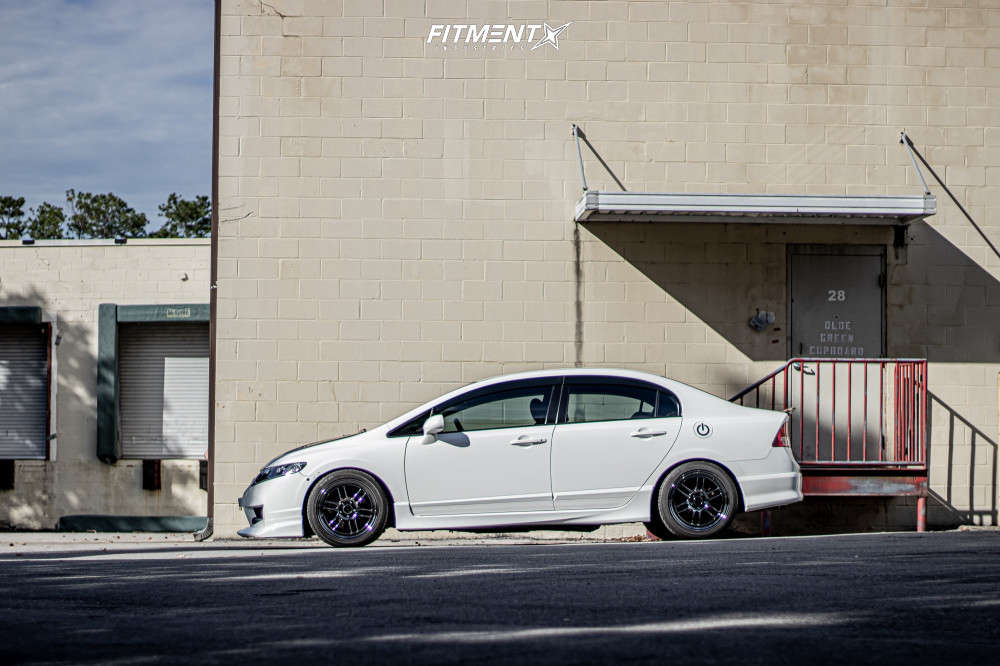2009 Honda Civic Si with 17x9 Enkei RPF1 and Sumitomo 245x40 on ...
