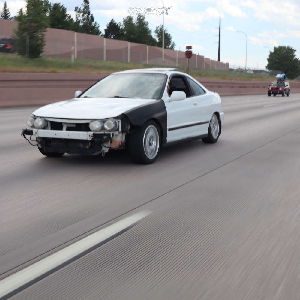 1994 Acura Integra LS with 16x7 BBS Rf and Toyo Tires 205x45 on ...