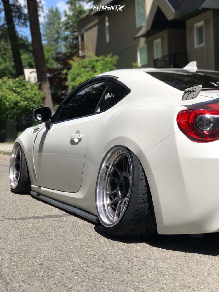 2018 Subaru BRZ Limited with 18x9.5 Cosmis Racing XT-006R and Federal ...