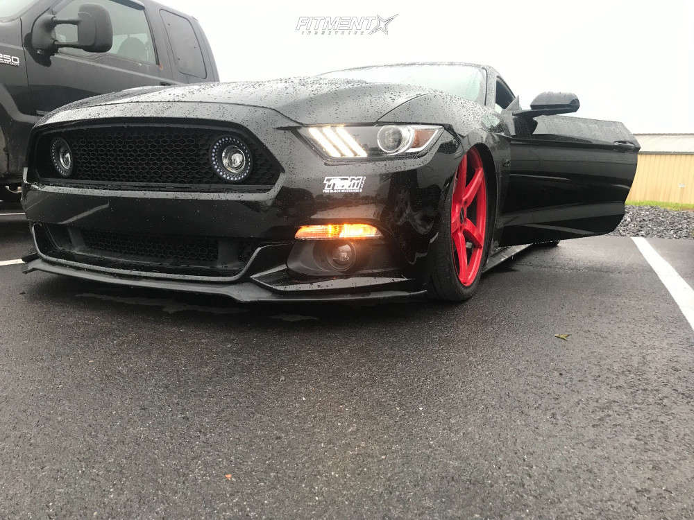 2015 Ford Mustang GT with 20x8.5 MMD 551c and Nitto 255x35 on Air ...