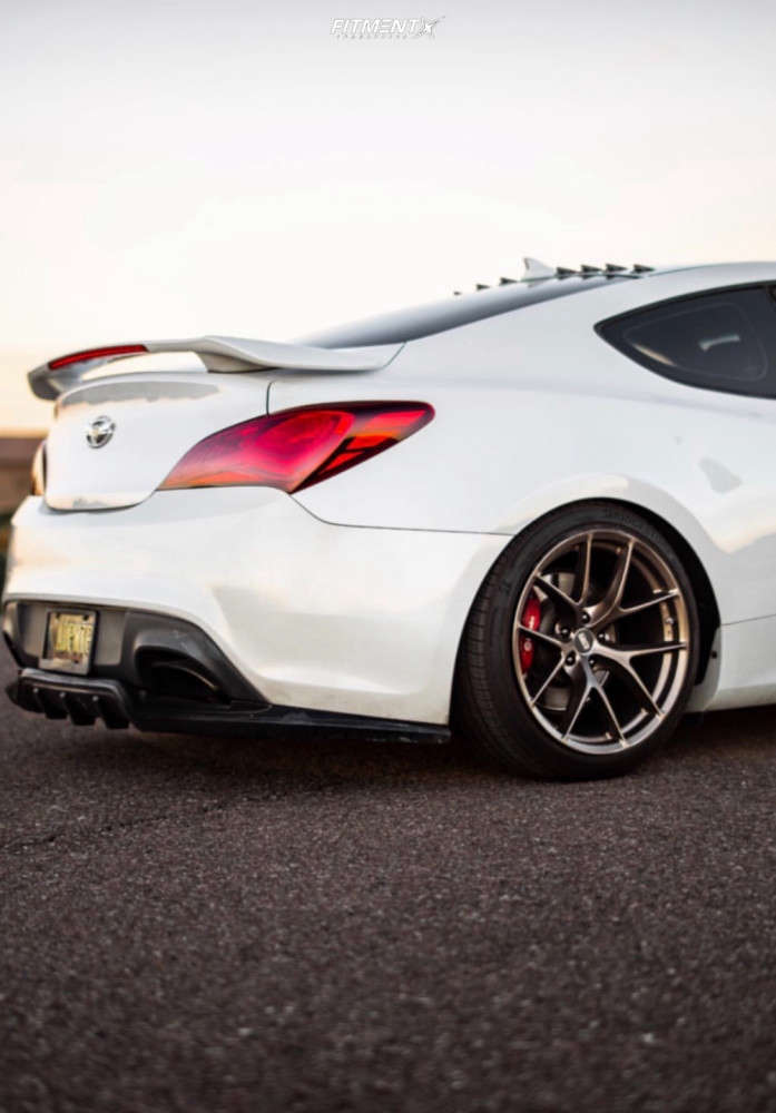 2013 Hyundai Genesis Coupe 3.8 Track with 19x9.5 ESR Rf2 and ...