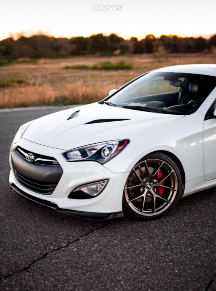 2013 Hyundai Genesis Coupe 3.8 Track with 19x9.5 ESR Rf2 and ...