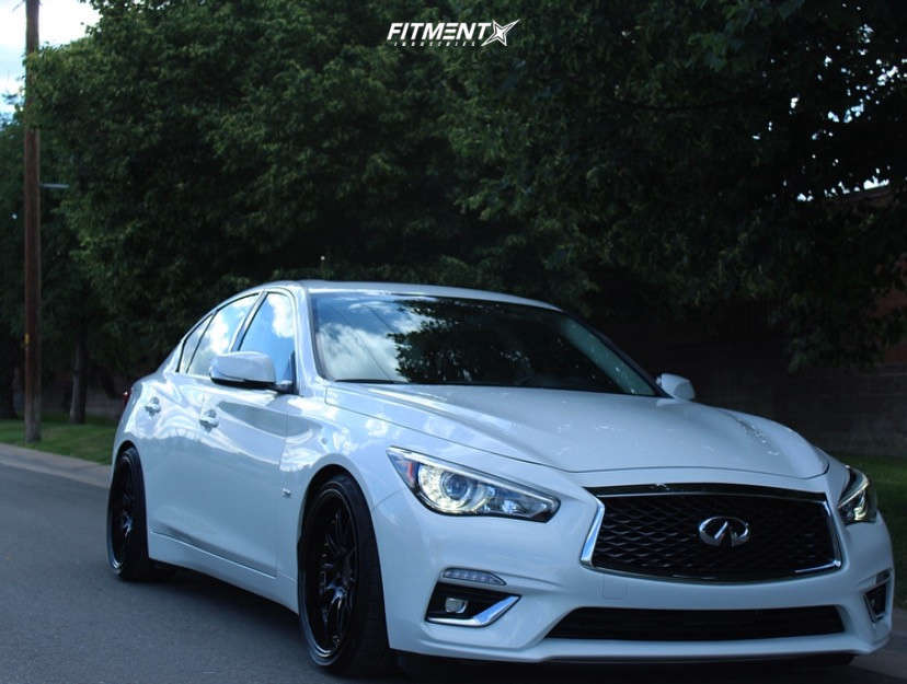 2018 INFINITI Q50 Luxe with 19x9.5 Aodhan Ds07 and Pirelli 235x35 on ...